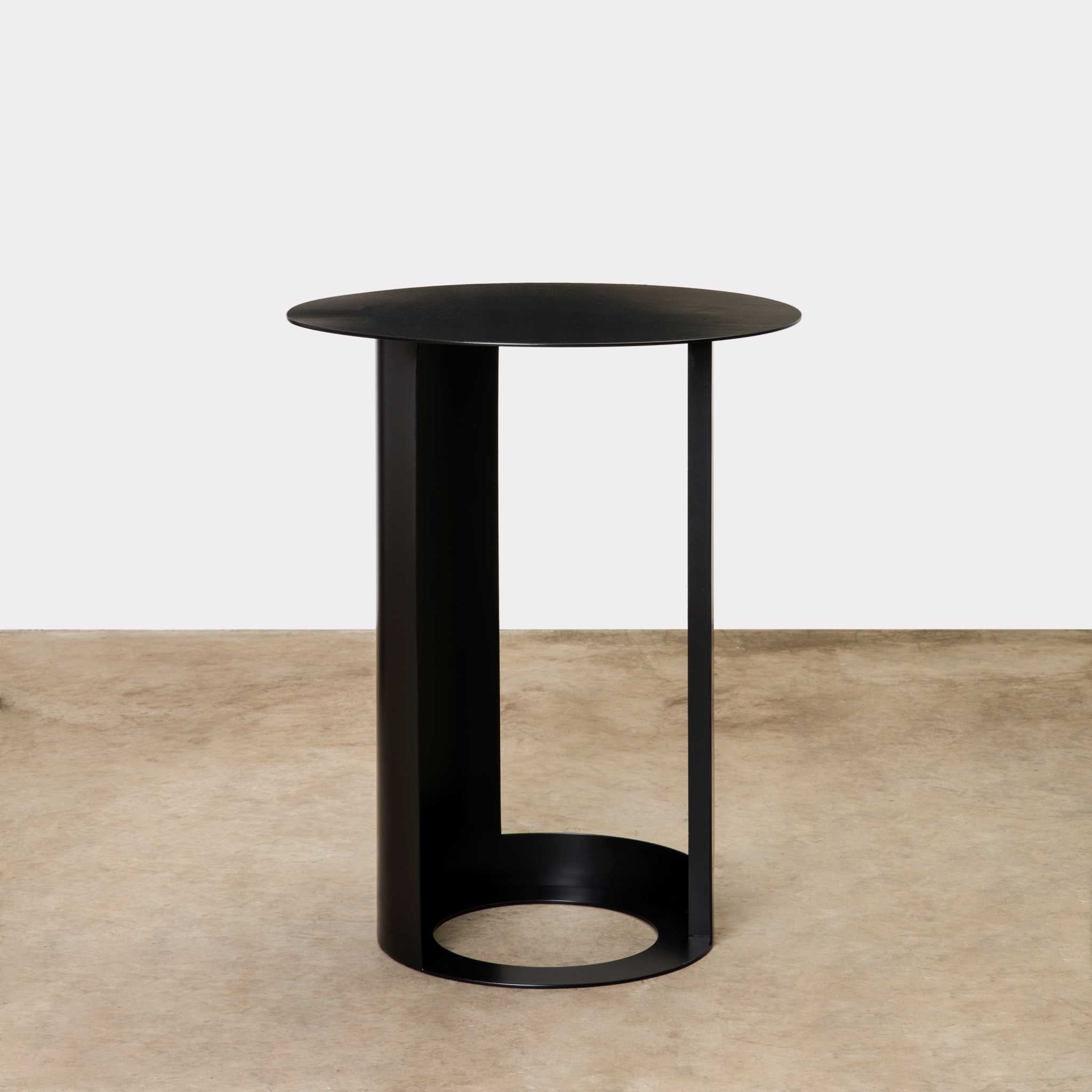 Oh Outdoor Side Table